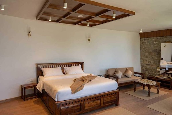 Palette Orient Greenz Hotel Pench By Checkin - Pench National Park