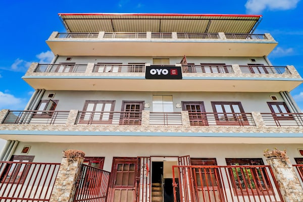 Hotel O Sahastradara Road Dehradun Formerly Kriswa Home - デーラー・ドゥーン