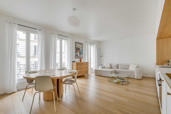 Mb-37-lamarck-m - Moulin Rouge