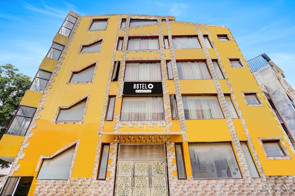 Hotel O Sector 93 Noida Formerly Grand Empire - Noida