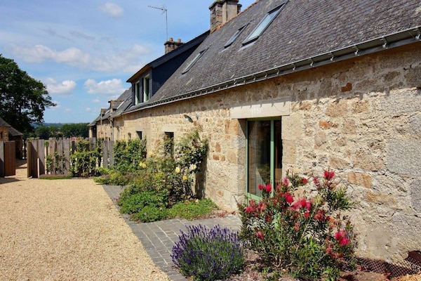 Joli Gite De Vacances à Neulliac - Bretagne