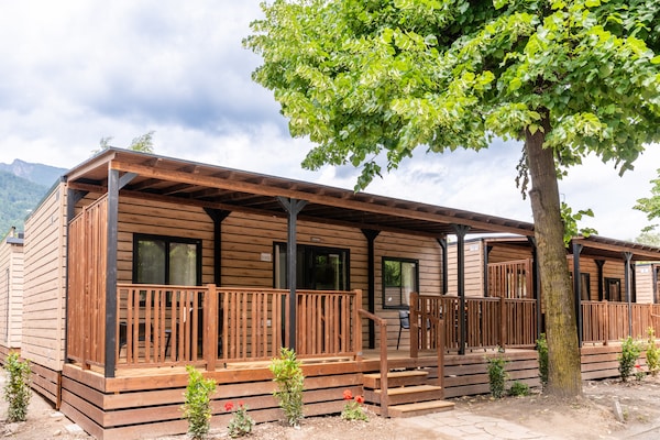 Caldonazzo Family Collection - Lodge Superior Max Occ 4 Adults  1 Child 999 - Trentino-Alto Adige