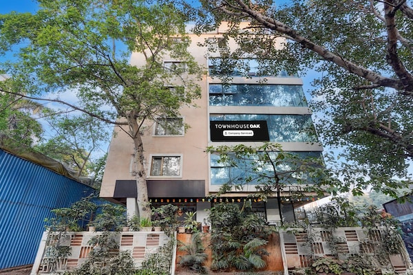 Super Townhouse Oak Pune Railway Station Formerly Kapil Residency - Pune