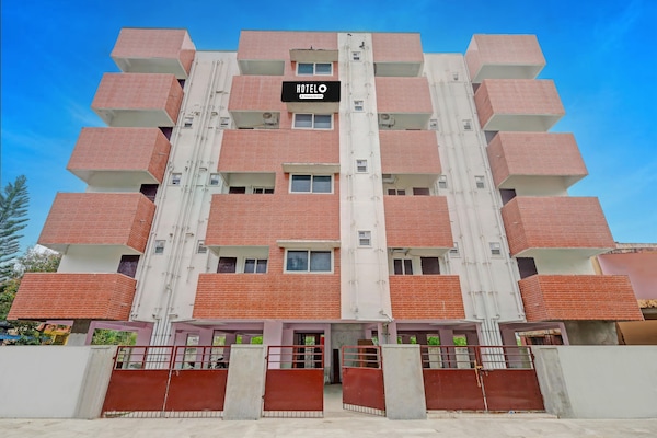 Super Hotel O Kilambakkam New Bus Terminal Formerly Tad Homes - Chennai