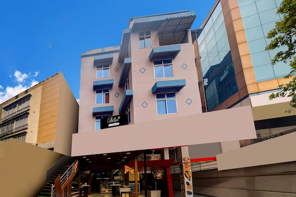 Super Collection O Sixmile Guwahati Formerly Hotel Gangotri - Assam