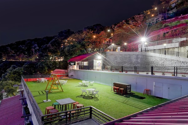 Townhouse Mall Road Near Library Chowk - Mussoorie