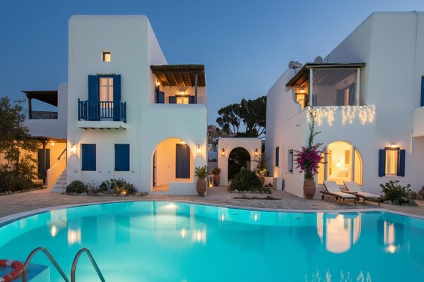 Ornos Elegant 2 Bd House With Shared Pool - Mykonos