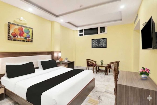 Hotel O Rukanpura Patna Formerly Jc Menka Banquet Hall - Patna