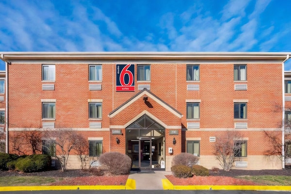 2 Queen Beds | Suite, Non-smoking, Kitchen - North Bend, OH