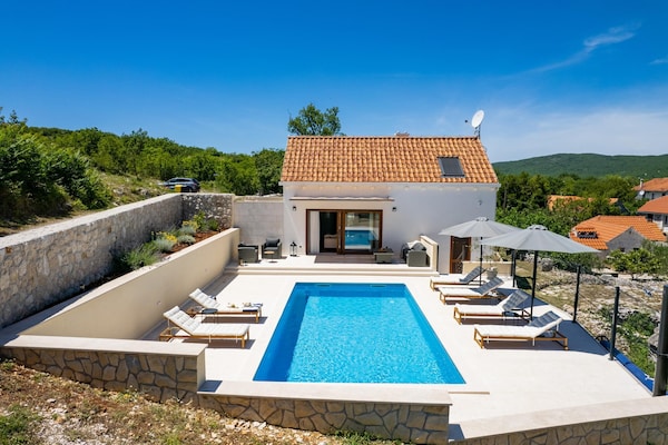 Serenity Retreat Villa - Girit Adasi