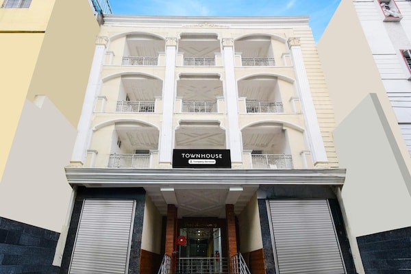 Super Townhouse Raniganj Formerly Devi Residency - Hyderabad