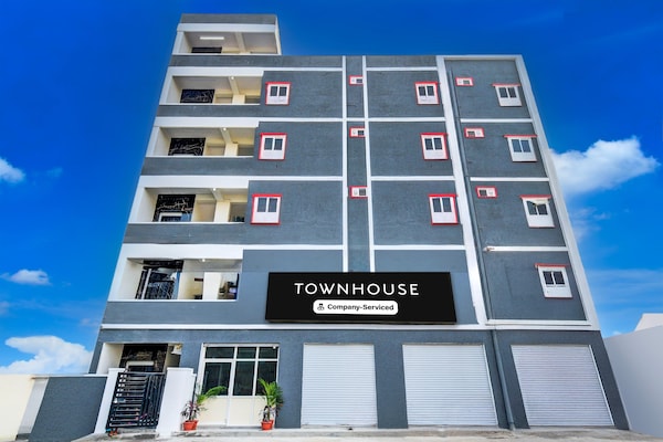 Super Townhouse Nallagandla Lingampally - 하이데라바드