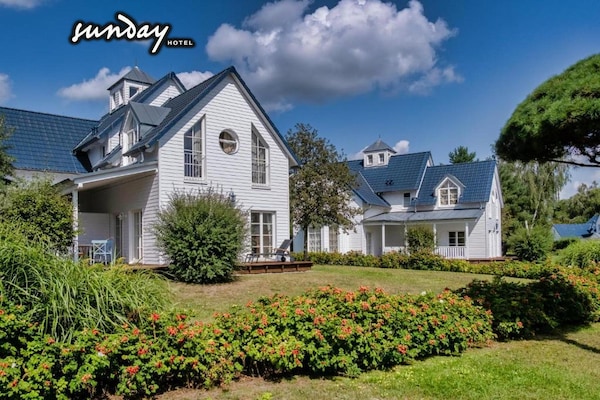 Apartment With Balcony - Potsdam