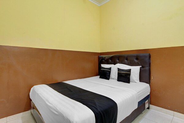 Elegant Double Getaway W/ Free Wifi - Yogyakarta