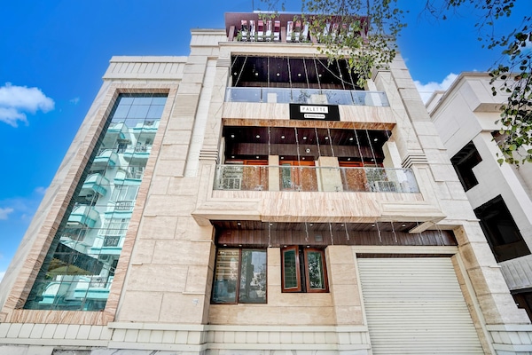 Palette Swaroop Nagar Formerly Shanti Kutir - Kanpur