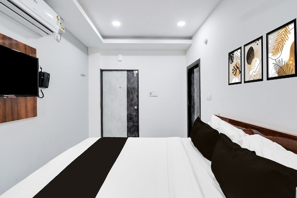 Super Collection O Kachiguda Bus Terminal Hyderabad - Hyderabad