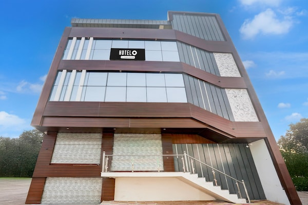 Super Hotel O Kalyanpur Near Iit Kanpur - Kanpur