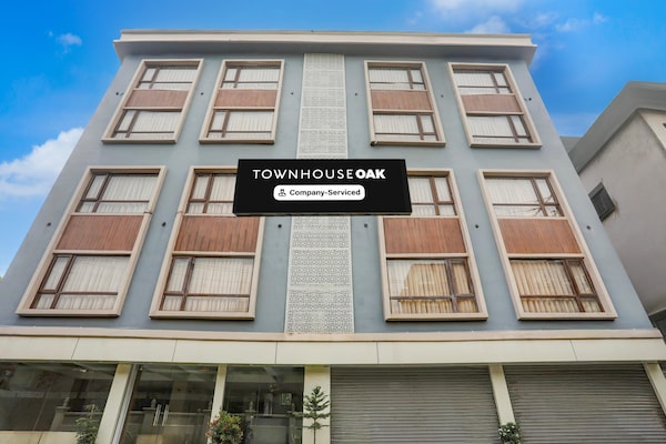 Super Townhouse Oak Sevoke Road Siliguri - Siliguri