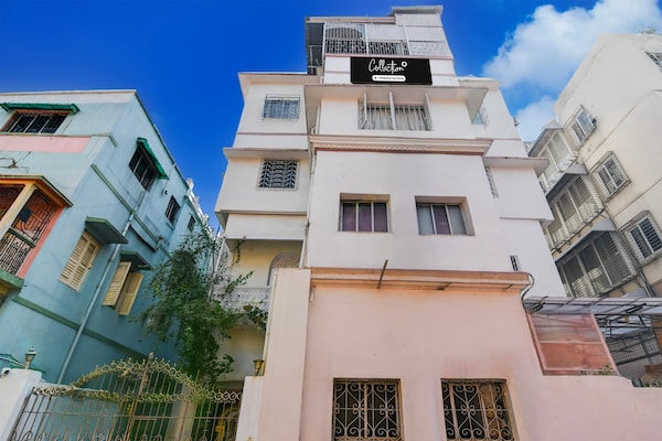 Collection O Kalighat Kolkata Formerly Venkateshwara - Kolkata (Calcutta)