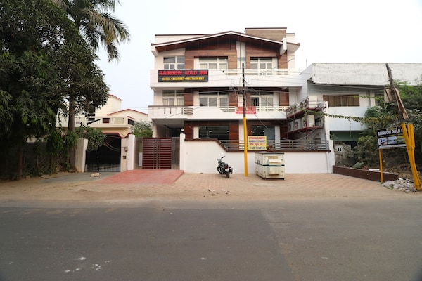 Hotel O Regional Science City Lucknow Formerly Rainbow Gold Inn - Lucknow