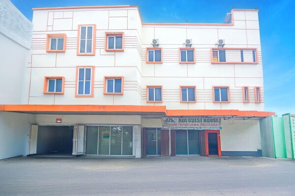 Cozy Double Near Panakkukang Mall - Makassar