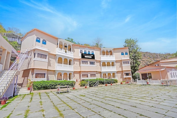 Townhouse Oak Kumbhalgarh Forest View - Kumbhalgarh