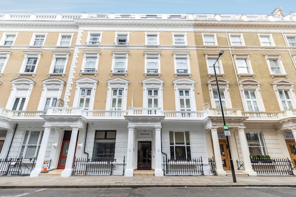 Standard Triple Room - London