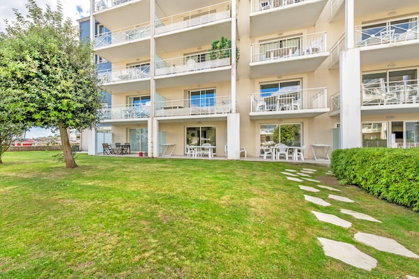 Rã©sidence Le Domaine De Bertheaume- Appartement 2 Piã¨ces Avec Coin Nuit 5 Personnes - Plougonvelin