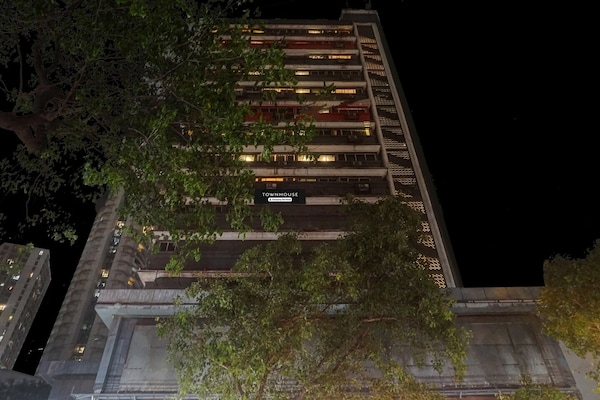 Super Townhouse Bombay Exhibition Centre Goregaon - Mumbai