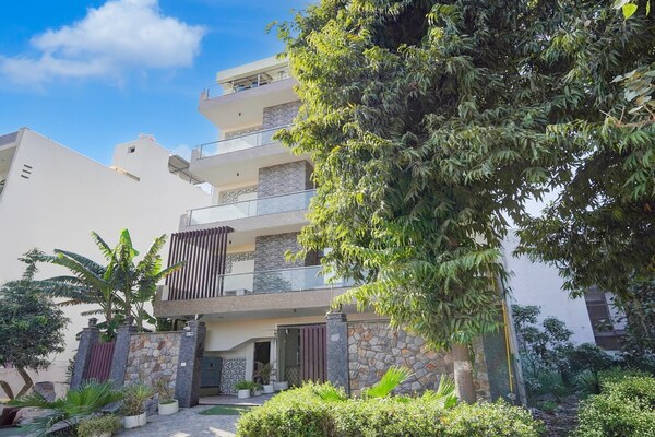 Super Collection O Sector 108 Noida - Noida