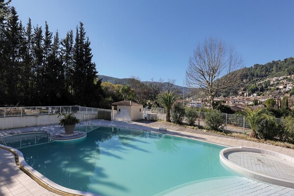 Sun Hols Les Cottages Varois - Chalet 5 Personnes Climatisé - Var