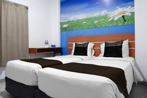 Cozy Twin Escape With Free Wifi And Parking - Padang