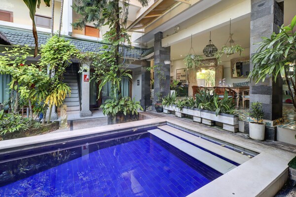 Luxury Double Suite With Pool And Parking - Kuta