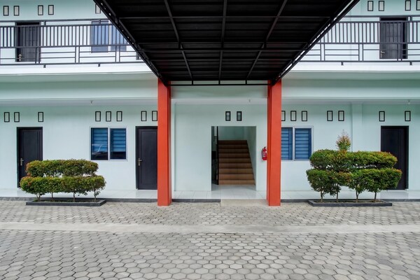 Lima Residence Deluxe Twin - Bandar Lampung