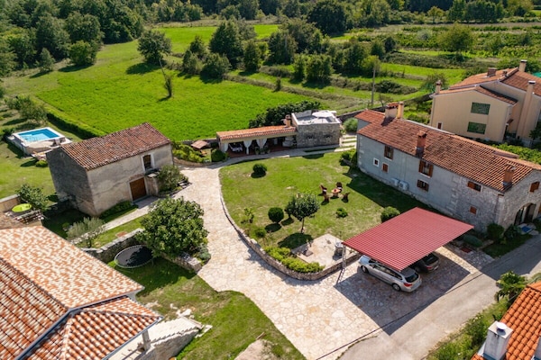 636729 - Croatia