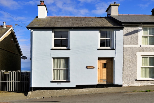 Awel Y Mor - Criccieth