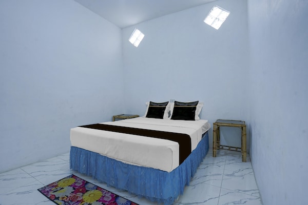 Charming Stay Near Rahmat Museum - Banda Aceh