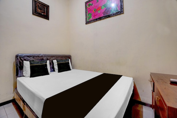 Double Room Near City Of Tomorrow Mall - Surabaya