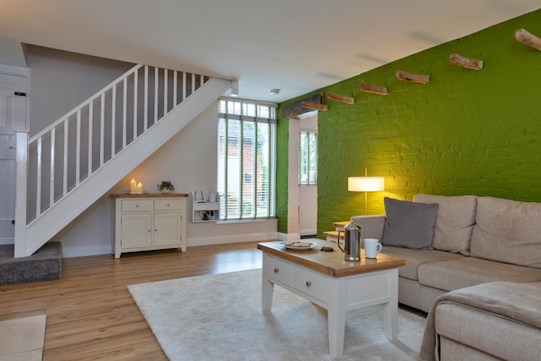 Farmhouse Cottage, Nether Burrows - Angleterre