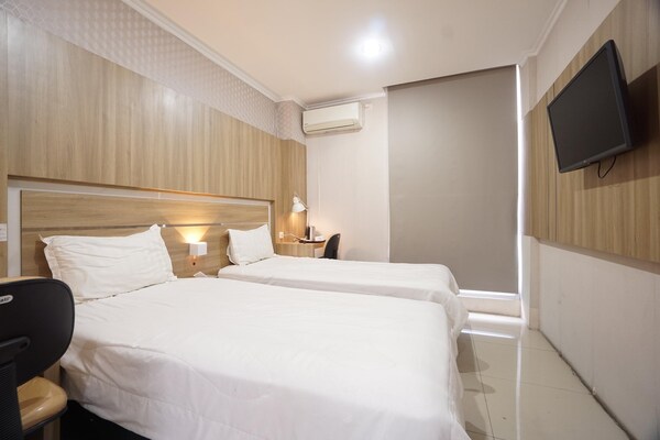 Oak Damar • Deluxe Twin Haven - Gresik