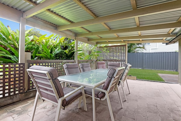 6a191e4bb0b9b - Hervey Bay