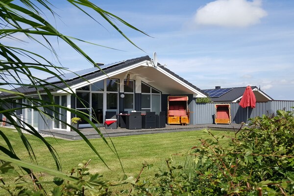 56151 - Wesselburenerkoog
