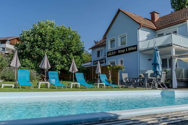487228 - Bad Gleichenberg